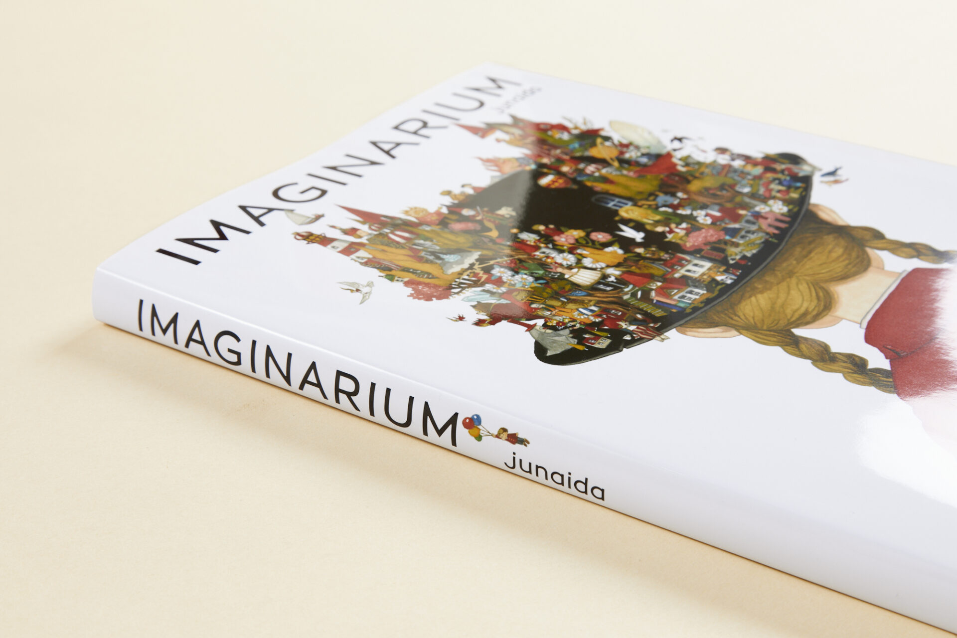 【junaida展インタビュー】 junaidaさん｜PLAY! MUSEUMとPARK